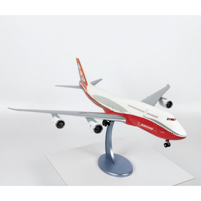 ZVE7010 BOEING 747-8 1:144